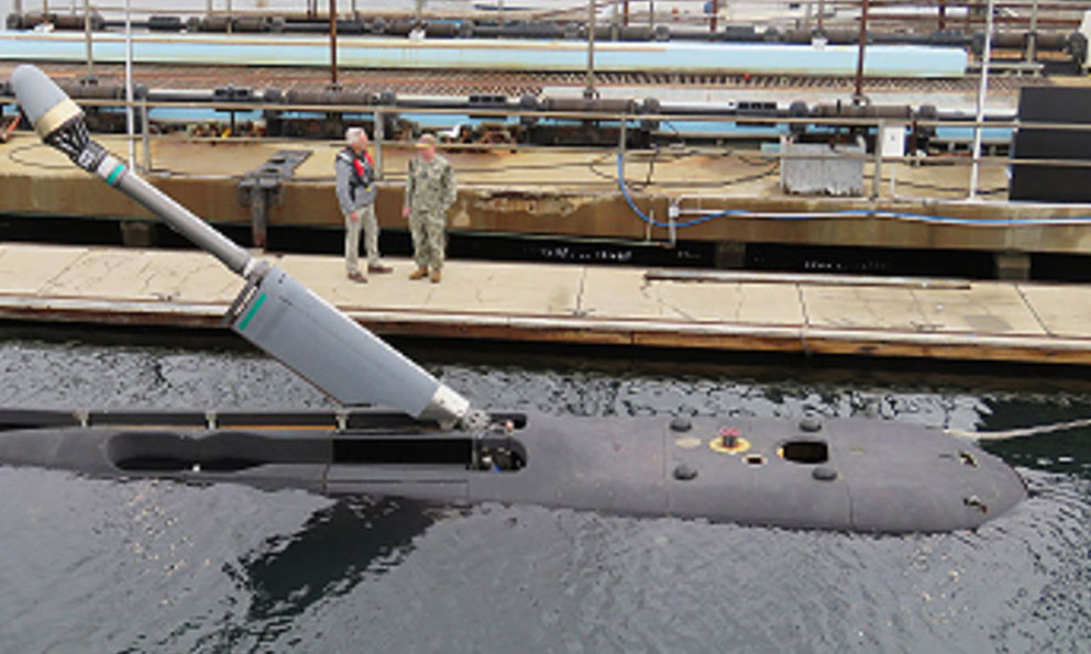 La Marina de los EE. UU. recibe el primer submarino autónomo Boeing Orca
