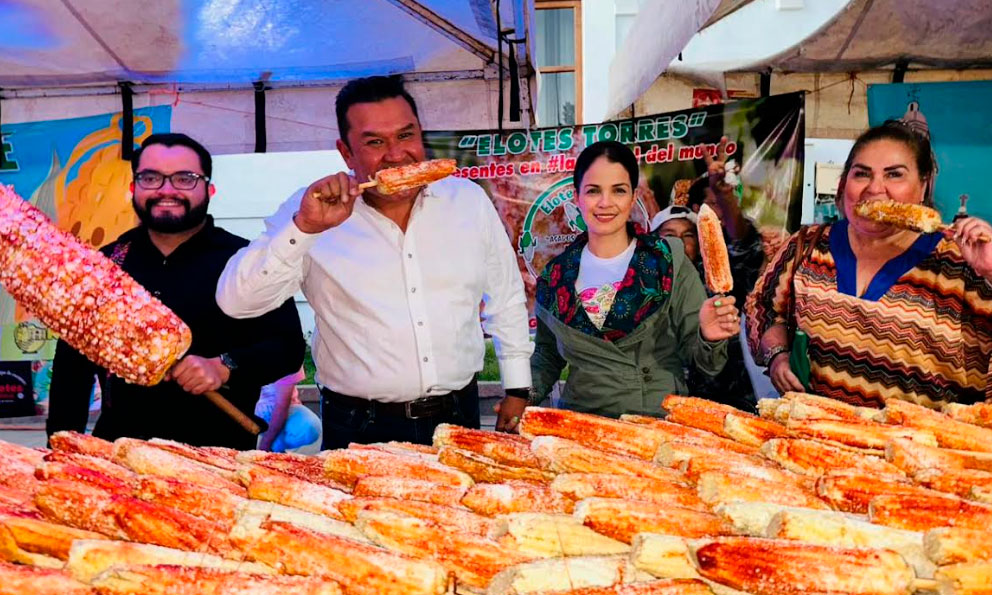El Festival del Elote elaboró el elote más grande de SLP