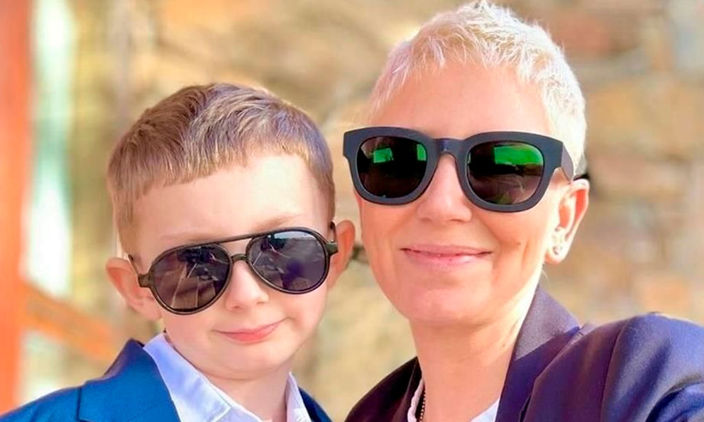 Elán, de 'servicio al cliente', celebra a su hijo Major Tom