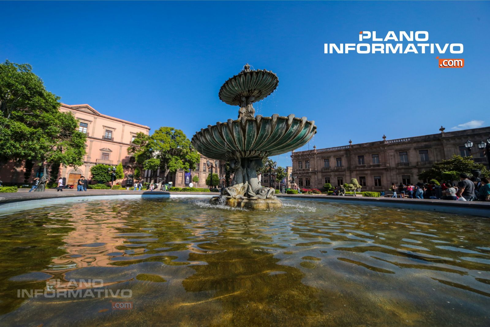 Día caluroso, soleado y con vientos para SLP