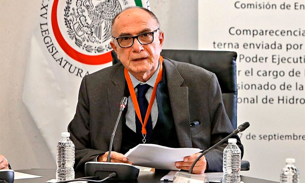 Pasa de empleado de Pemex a 'vigilar' a la petrolera