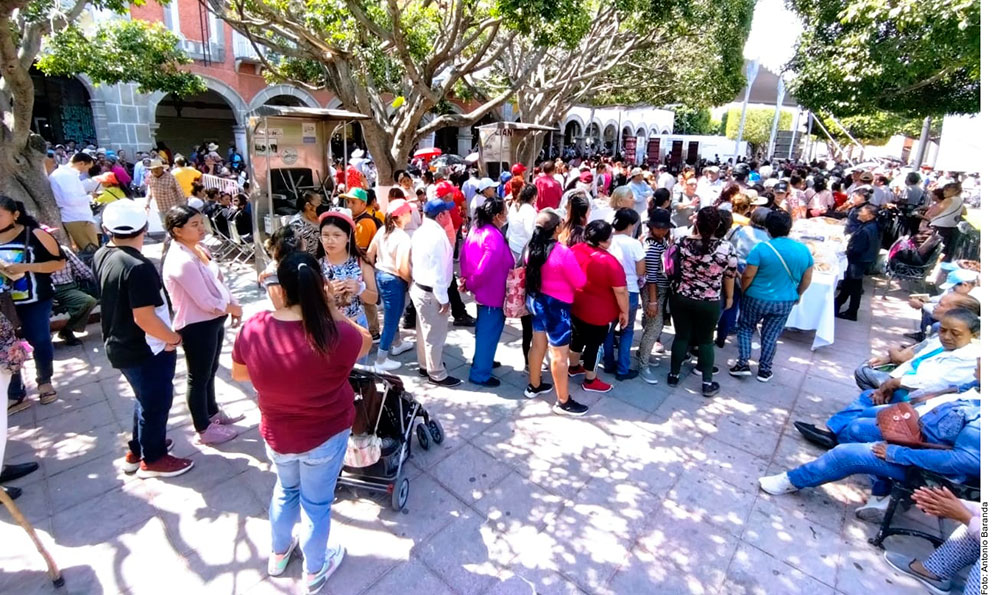 Bitácora de 'corcholatas': pan, circo y 'rata de dos patas'