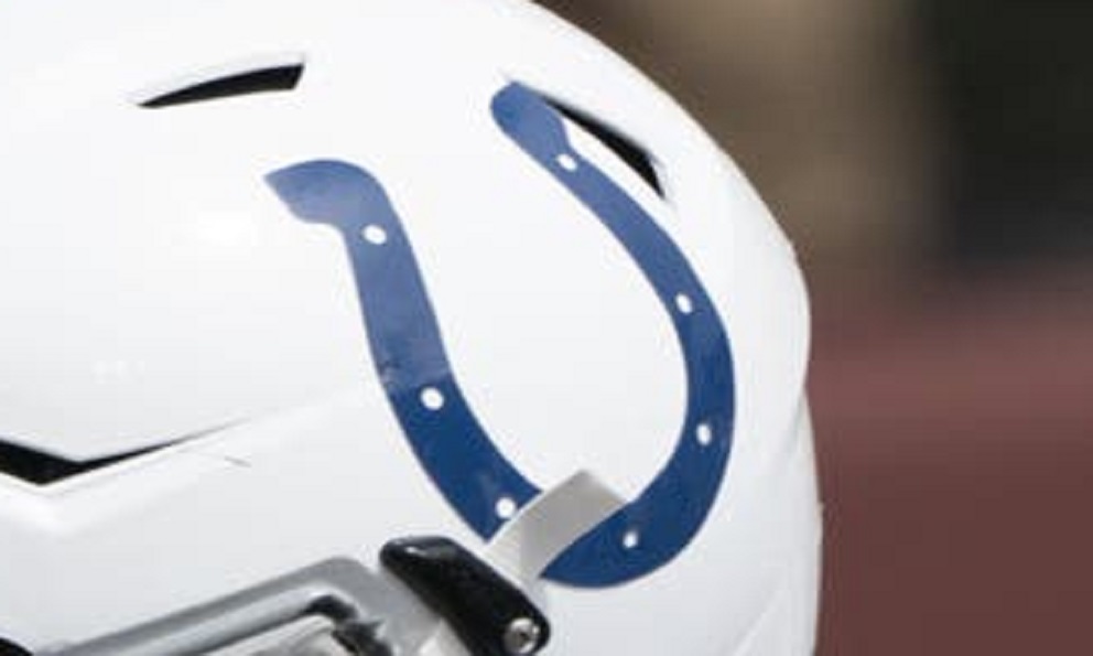 Plano Deportivo Colts acuerdan con el esquinero Stephon Gilmore