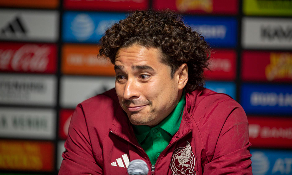 Plano Deportivo Adrián Chávez sobre Ochoa: 'Es el mejor portero de la ...