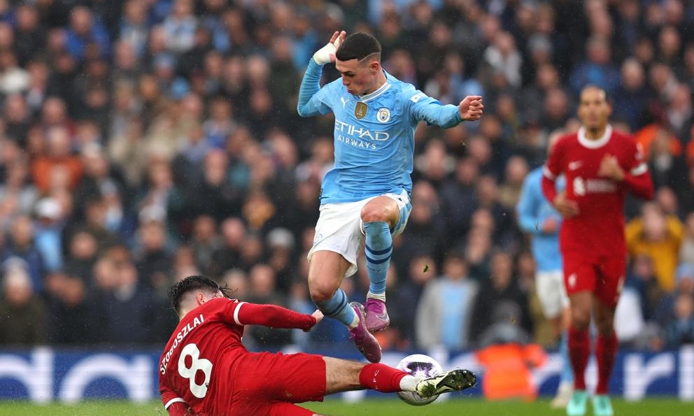 Plano Deportivo Liverpool Y Manchester City Reparten Puntos Y Dejan Al