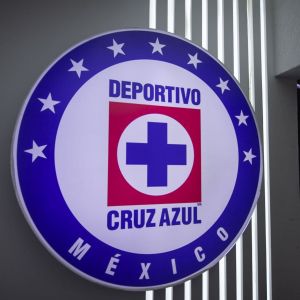 Plano Deportivo Bajista de la banda ‘IDLES’ presumió tatuaje de ...