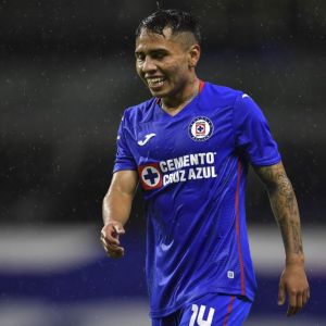 Plano Deportivo La caída de Misael Domínguez tras la novena de Cruz Azul